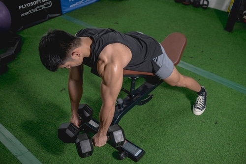 Dumbbell Back Exercises Techniques: 7 Practical Moves for Beginners